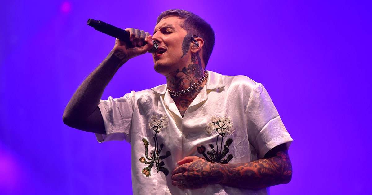Oliver Sykes Urges Fans to Stop Harassment Over BMTH’s ‘Wonderwall ...