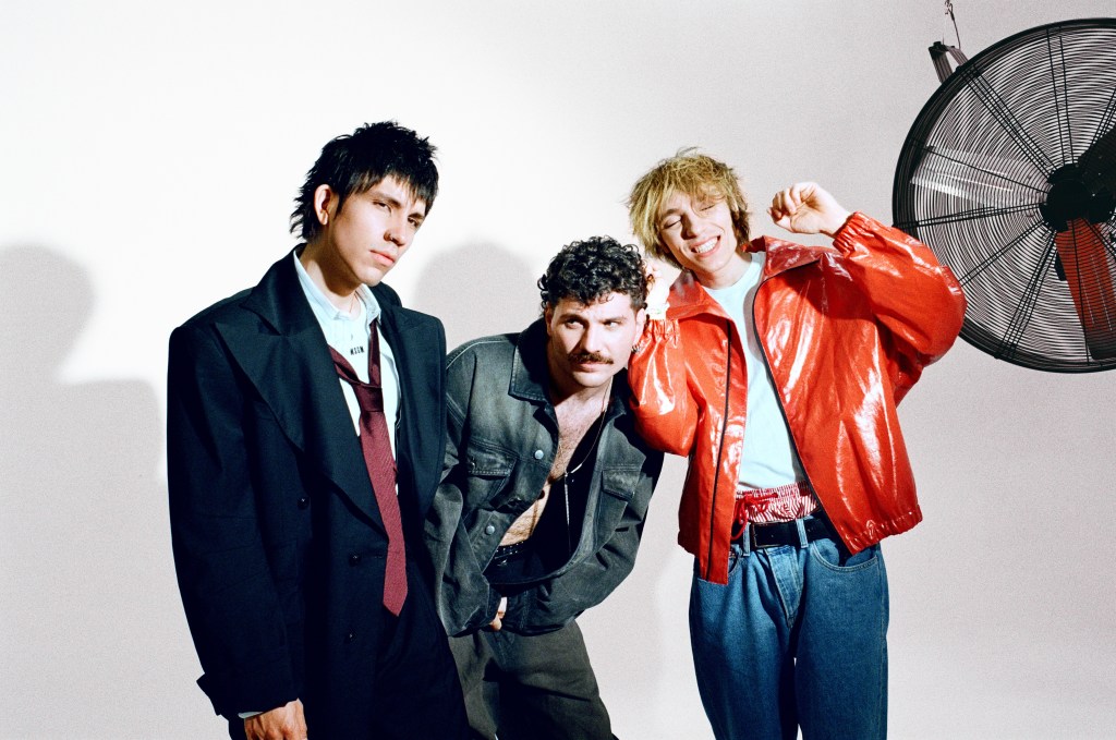 Stunt Pilots Drop Nostalgic Alt-Rock Banger ‘BIG MOUTH’—And Tease a Debut Album - Reckless Press